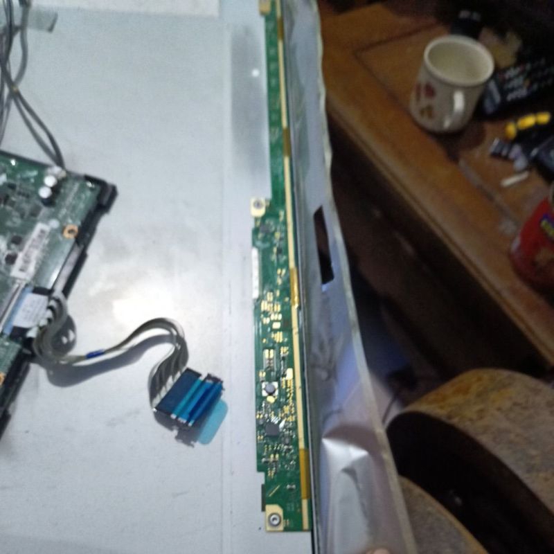 Jual panel / layar led tv LG 22 inc 4 cof nominus sesui vidio untuk tv ...