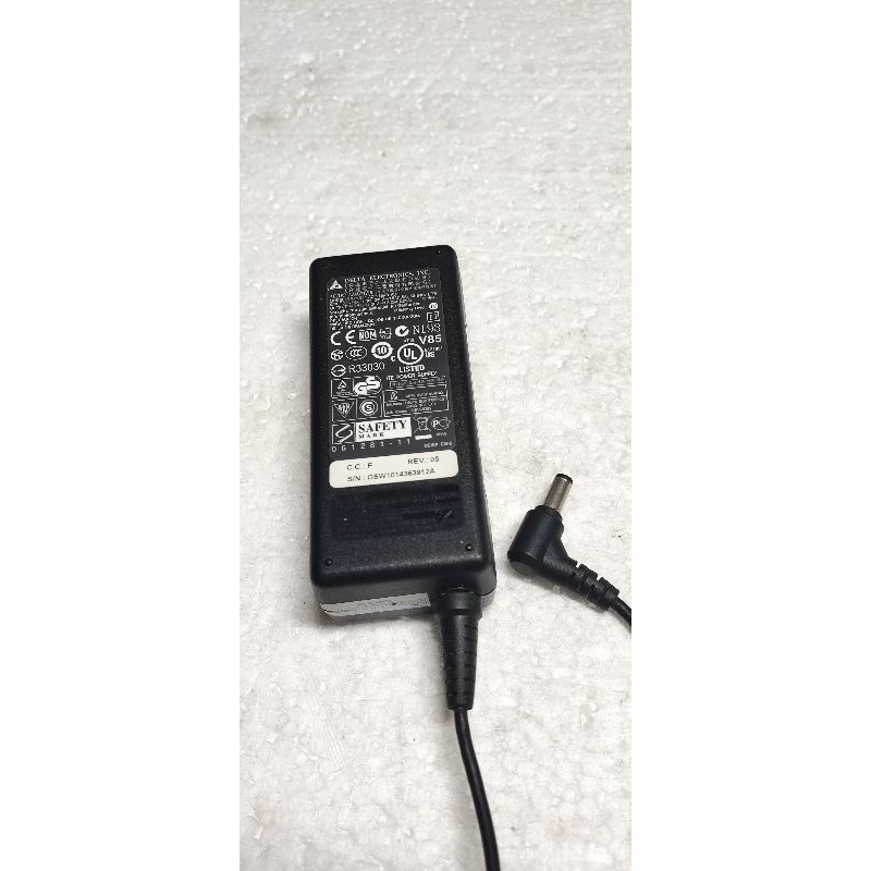 Jual Adaptor DELTA AXIOO ADP-65HB AD 20V 3,25A Jack 5,5mm Lubang besar | Shopee Indonesia
