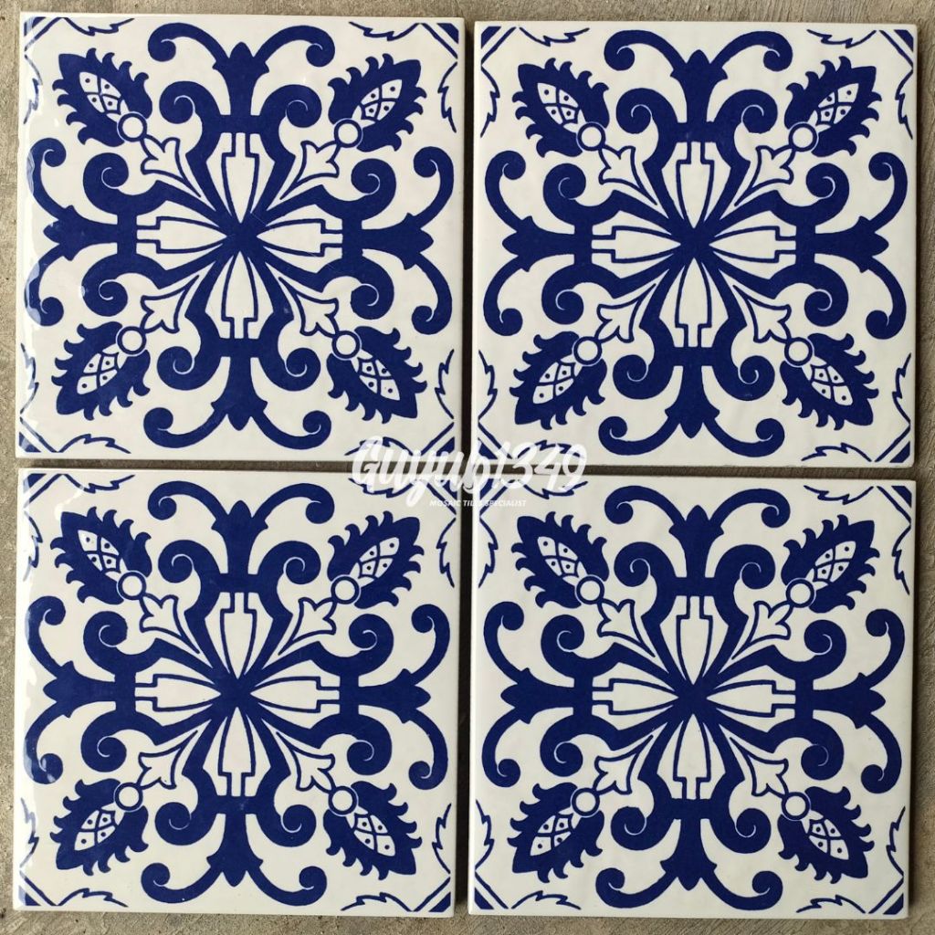 Jual Keramik Merek Kuda Laut Mass Type Rectura 60P051 Uk. 15x15 Cm ...