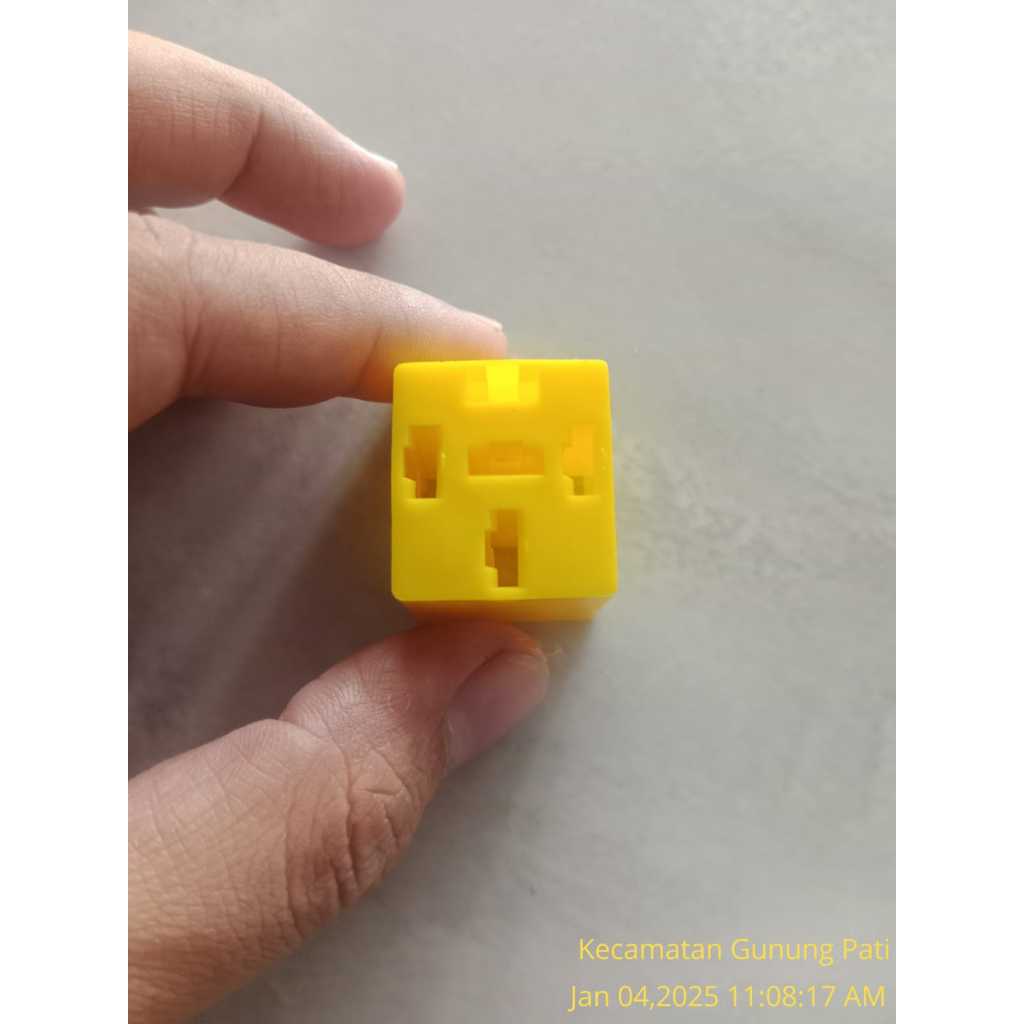 Jual SOKET RELAY 4 KAKI /5 KAKI / SOCKET RELAY KAKI 4 / 5 PY KLAKSON ...