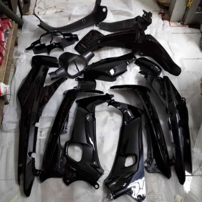 Jual Full body set kasar halus Honda Supra fit lama hitam cakram/tromol/ Komplit set body kasar ...
