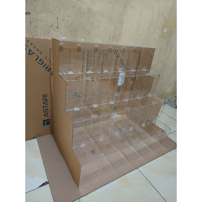 Jual akrilik tempat permen 4 tingkat 24 ruang | Shopee Indonesia