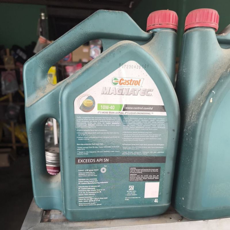 Jual oli Castrol 4 Liter | Shopee Indonesia