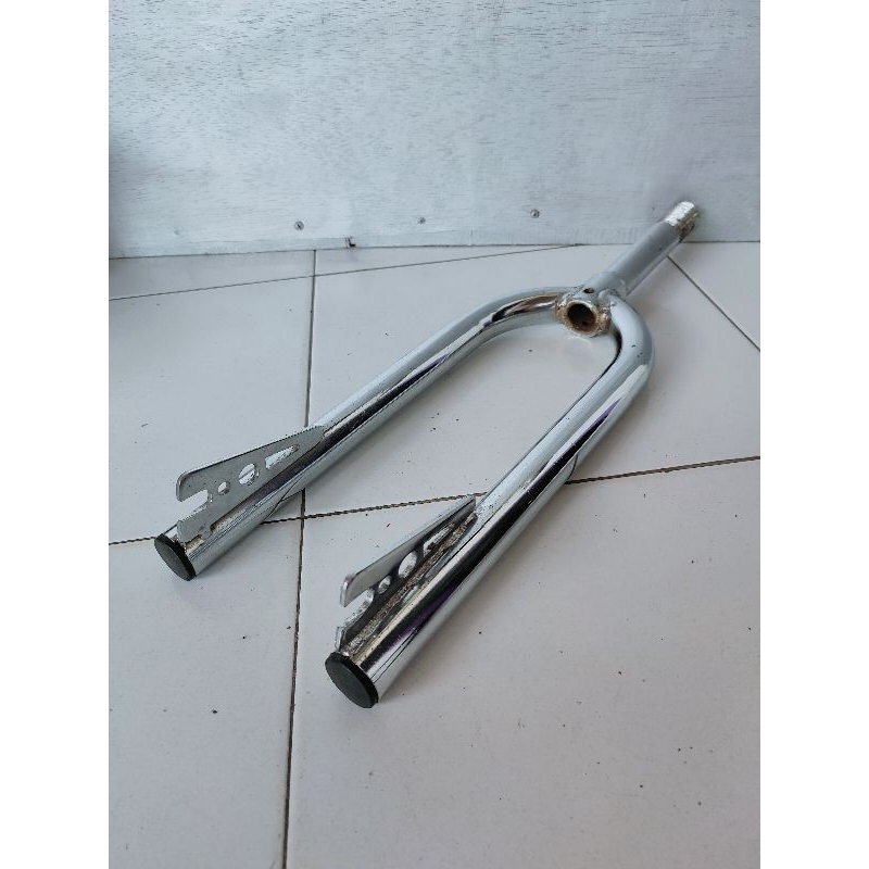 Jual Fork sepeda bmx oldschool osbmx 20inch NOS taiwan gt performer ...