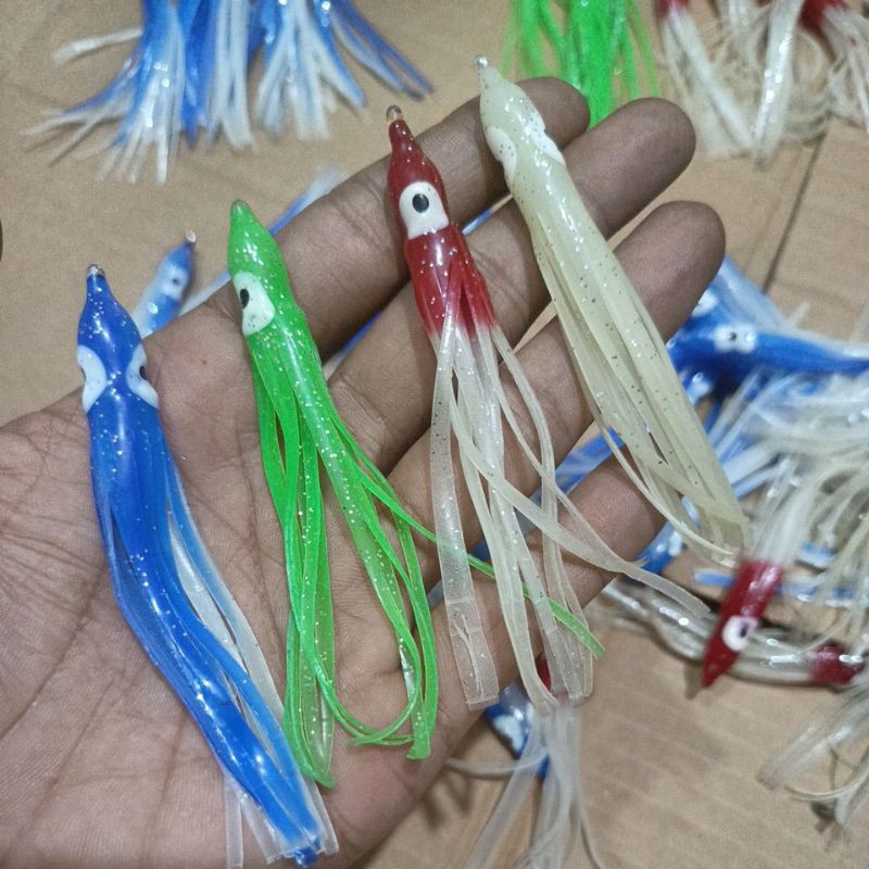 Jual CUMI KARET ASIST HOOK 10CM/GLOW IN THE DARK | Shopee Indonesia