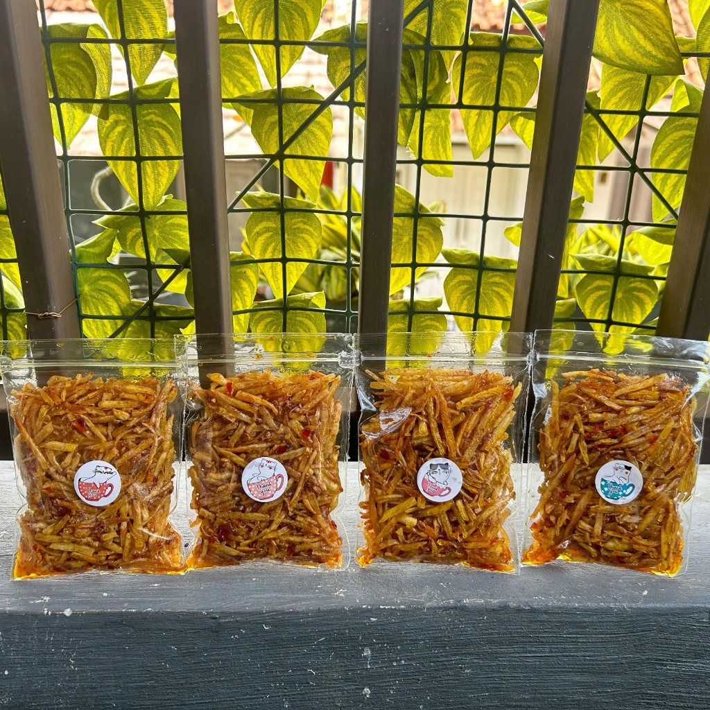 Jual Misda kripik singkong stik manis lada/karamel 100gram | Shopee ...