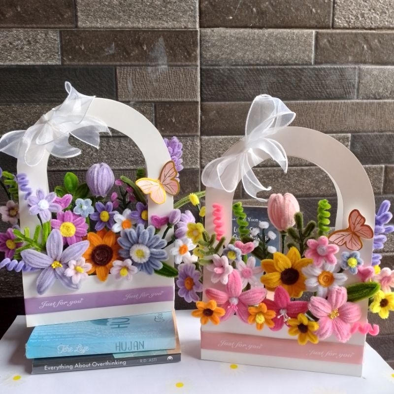 Jual FLOWER BOX BOUQUET PIPE CLEANER/BOX BUNGA KAWAT BULU UNTUK GIFT ...