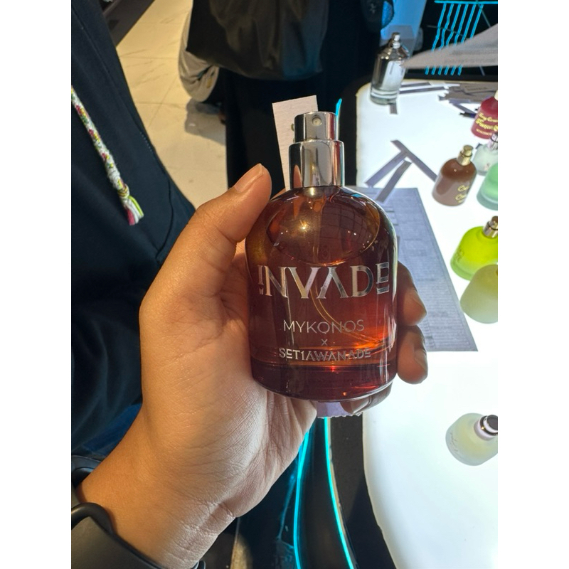 Jual Mykonos x Ade Setiawan Glitch & Invade Extrait de Parfum | Shopee ...