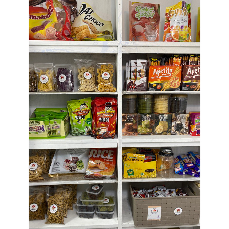 Jual PAKET JAJAN 50K! [mix snack], Jajan kekinian/jajan receh/jajan ...