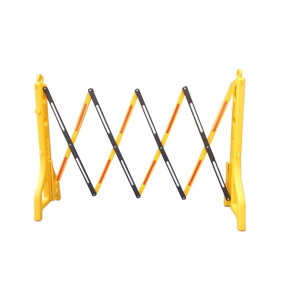 Jual Expendable Safety Barrier Gate Plastic / Pagar Lipat Pembatas ...