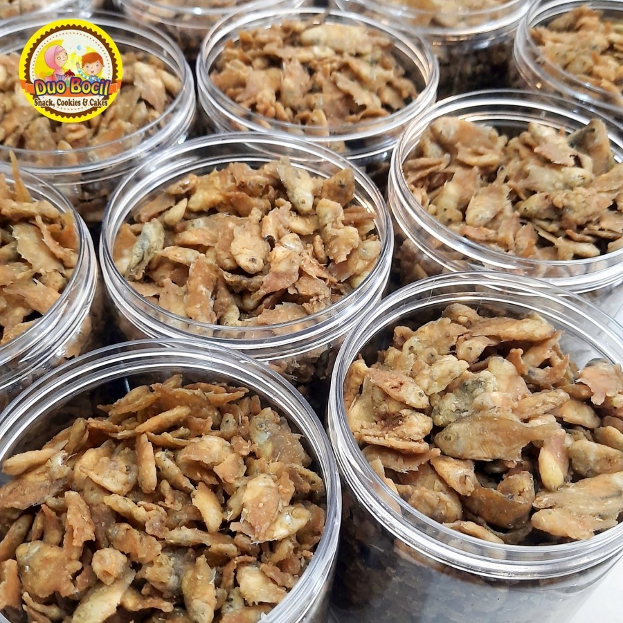 Jual Ikan Crispy Baby Fish Gurih Lezat / Keripik Ikan - Duo Bocil Snack ...