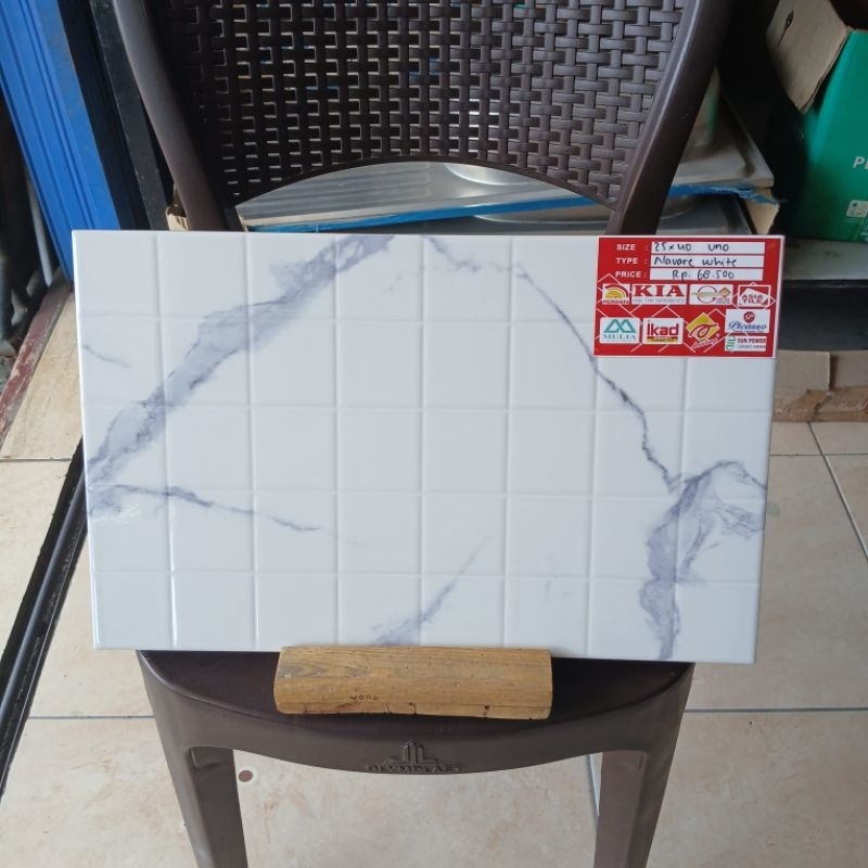 Jual Keramik Dinding 25x40 | Shopee Indonesia