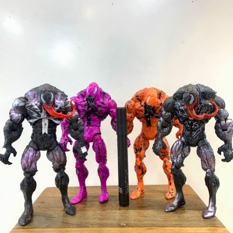 Jual figure venom symbiote loose black orange purple silvertinggi ...