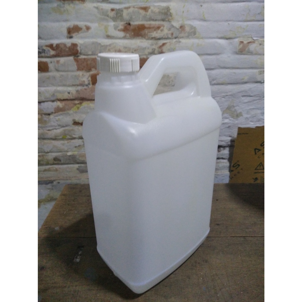 Jual Jerigen 5 Liter bekas alkohol bersih siap pakai via instant ...