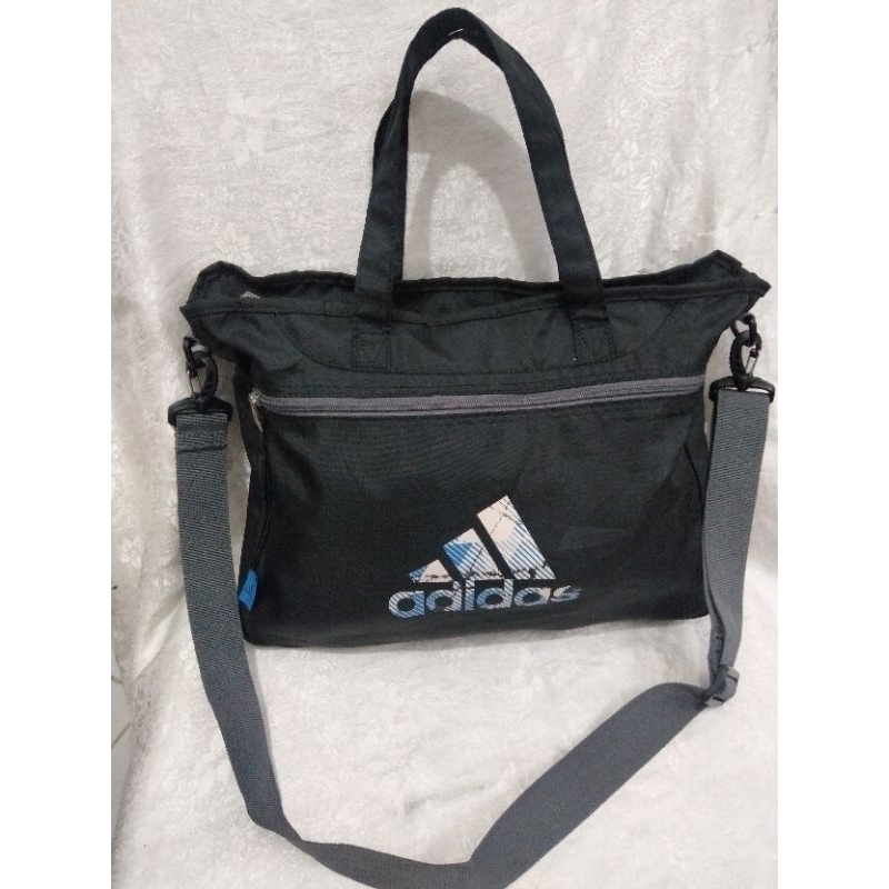 Jual Adidas Tas Selempang Hitam (preloved) | Shopee Indonesia
