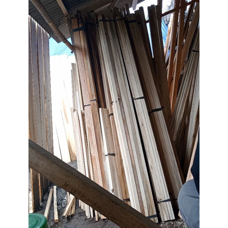 Jual list Reng kayu ukuran 2x3 panjang 2meter kayu sudah diserut halus ...