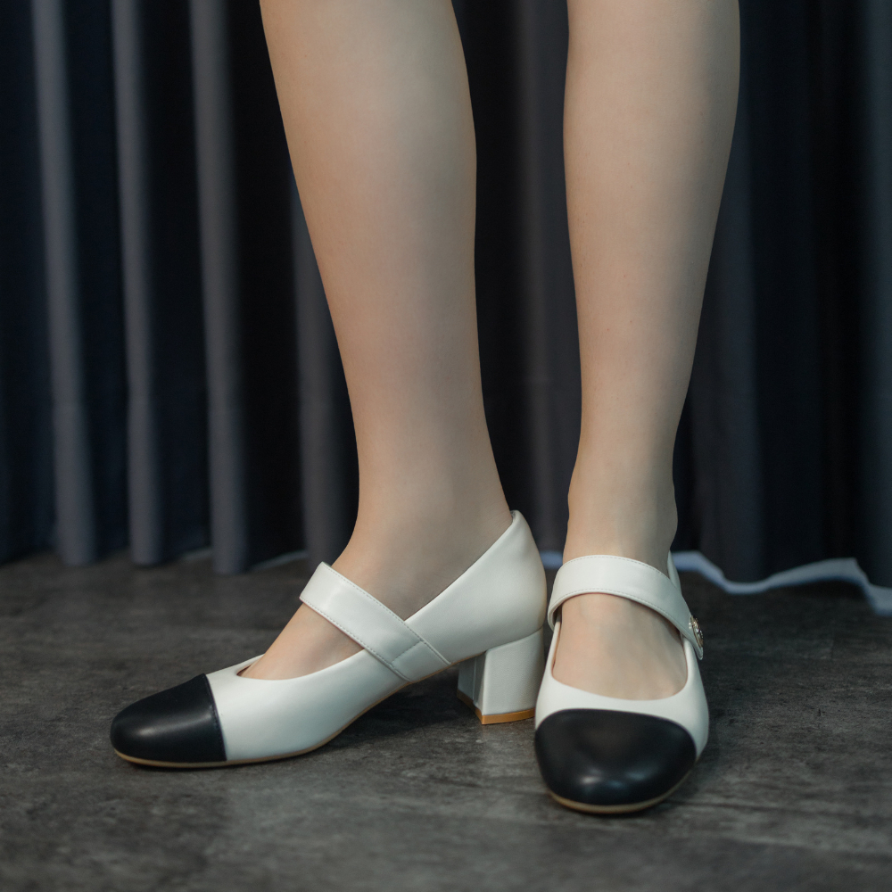Jual NCY Shoes HOLLY Heels 4cm Warna Off White/Black | Shopee Indonesia
