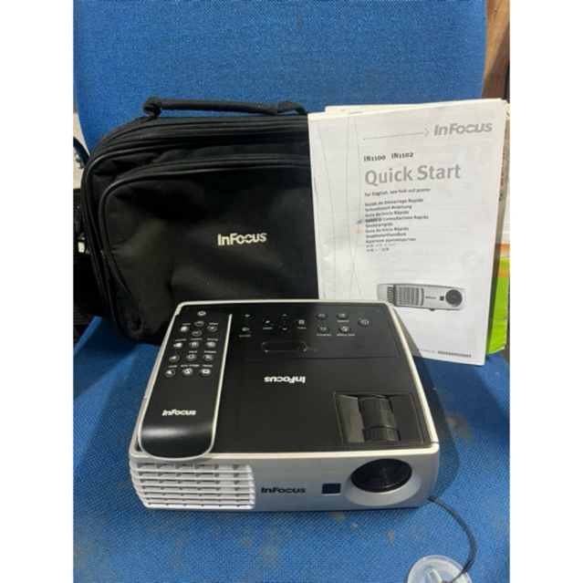 Jual projektor secon projektor infocus projektor murah projektor ...