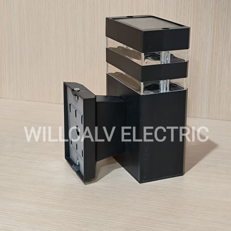 Jual Lampu tempel dinding Outdoor E27 / Lampu taman tempel dinding E27 ...