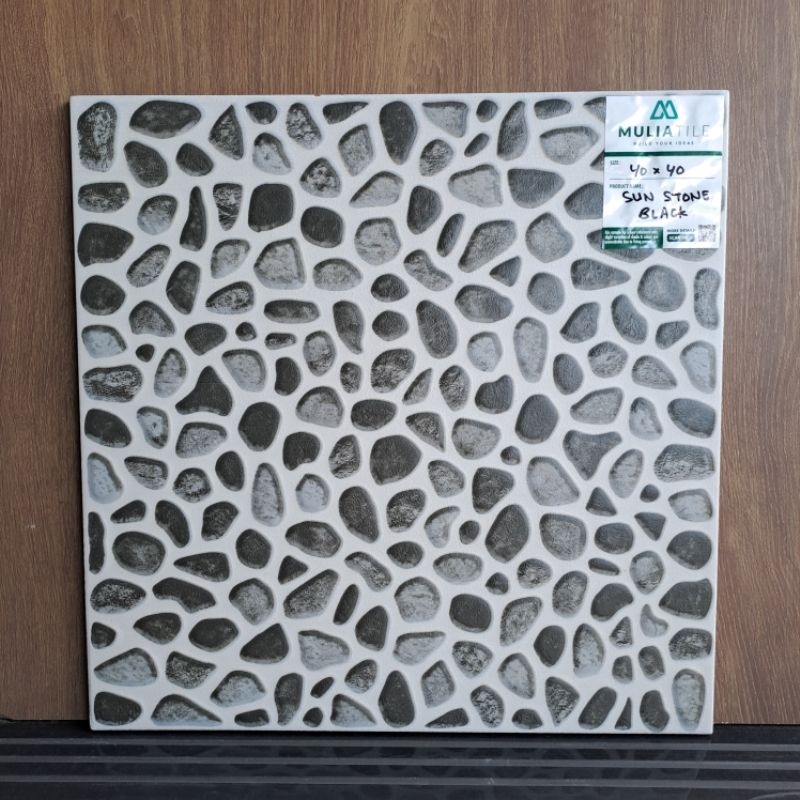 Jual Keramik Lantai Batu Alam Mulia Tile 40x40 SUN STONE BLACK | Shopee ...