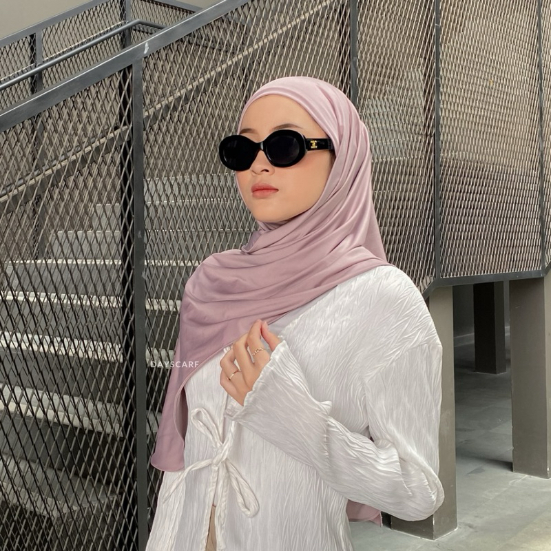 Jual 𝗱𝗮𝘆𝘀𝗰𝗮𝗿𝗳 - Aisha Hijab Pashmina Intan Oval Kaos Jersey | Pastan ...