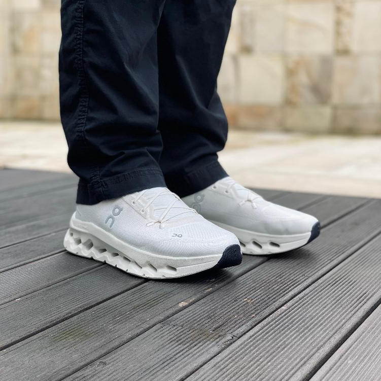 Jual On Cloudtilt Pearl Ice (100% Original) [3ME10102531] [3WE10052531 ...