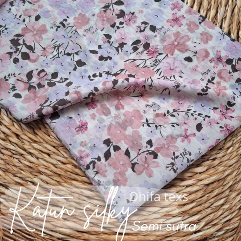 Jual kain katun silky premiun motif bunga / kain katun semi sutra motif ...