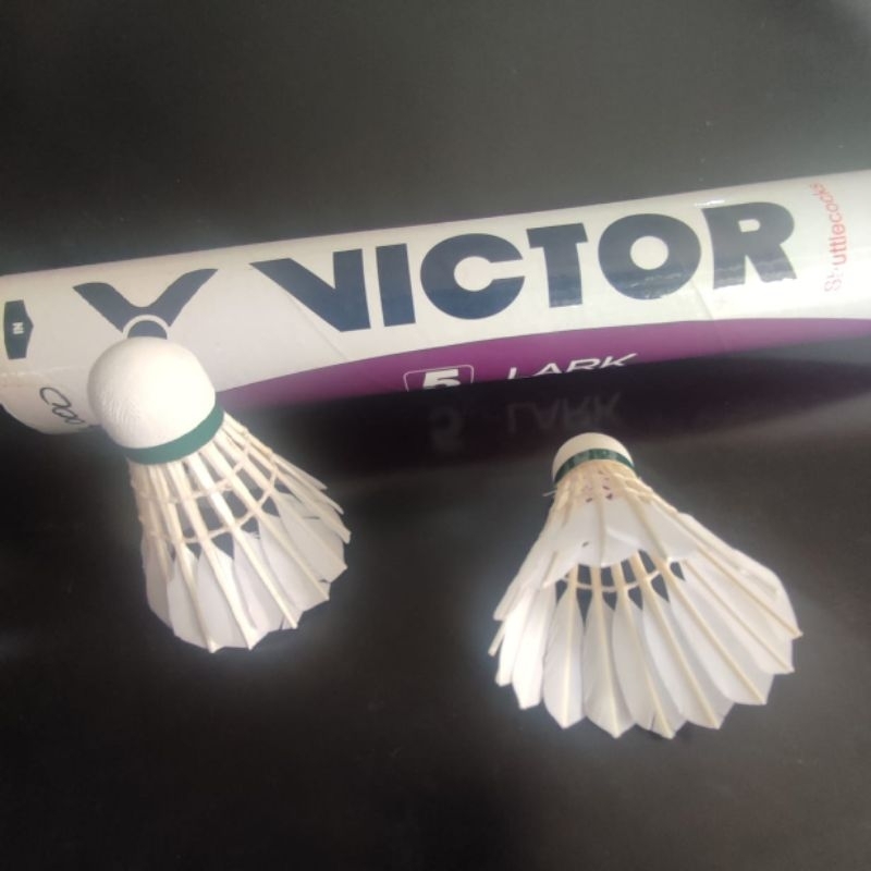 Jual SHUTTLECOCK / KOK BADMINTON VICTOR LARK 5 SATUAN | Shopee Indonesia