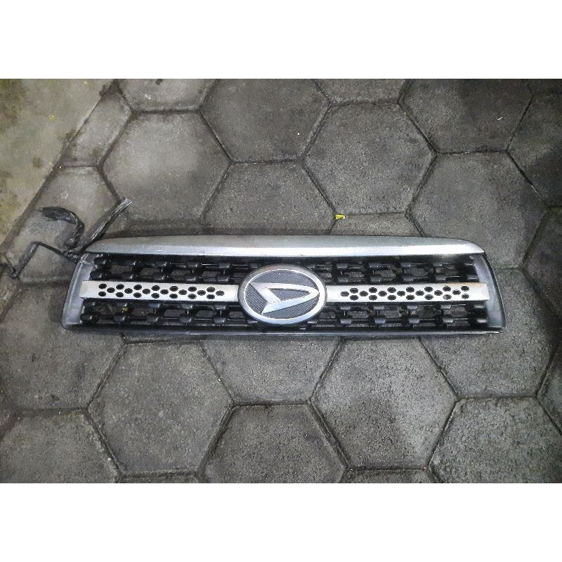 Jual Grill Terios 2011-2015 Bekas Lepasan Original | Shopee Indonesia