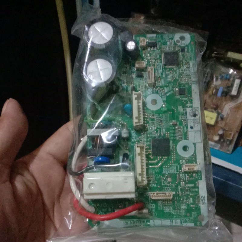 Jual Modul PCB indoor AC merk Daikin inverter Model FTC 20NV14 | Shopee ...