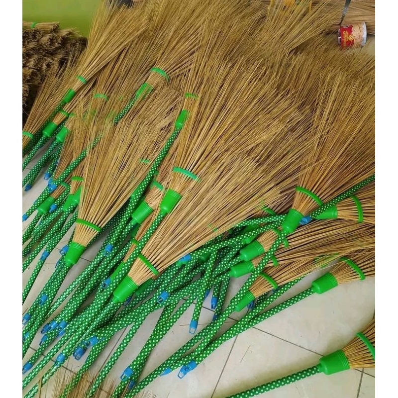 Jual [BS JAYA] SAPU LIDI TERMURAH/SAPU TAMAN LAKOP OBATAN PREMIUM ...