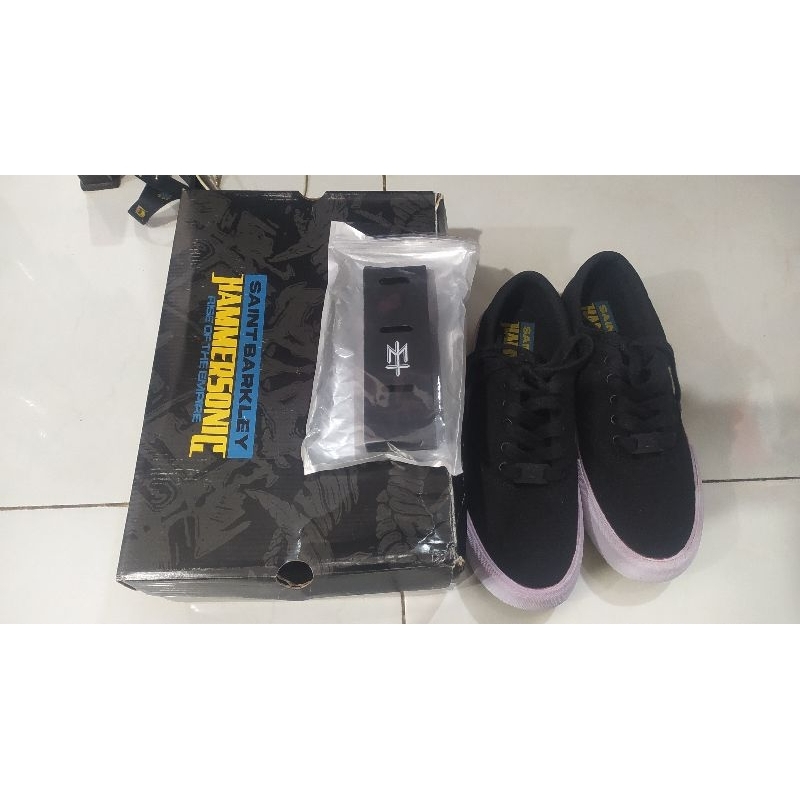 Jual Saint Barkley X Hammersonic (second mulus) tali sepatu maternal ...