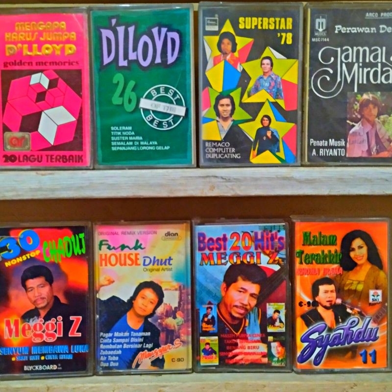 Jual KASET PITA / Kaset Lawas / Dangdut Jadul / Pop Lawas / D'lloyd / Meggy Z / Barang Jadul ...