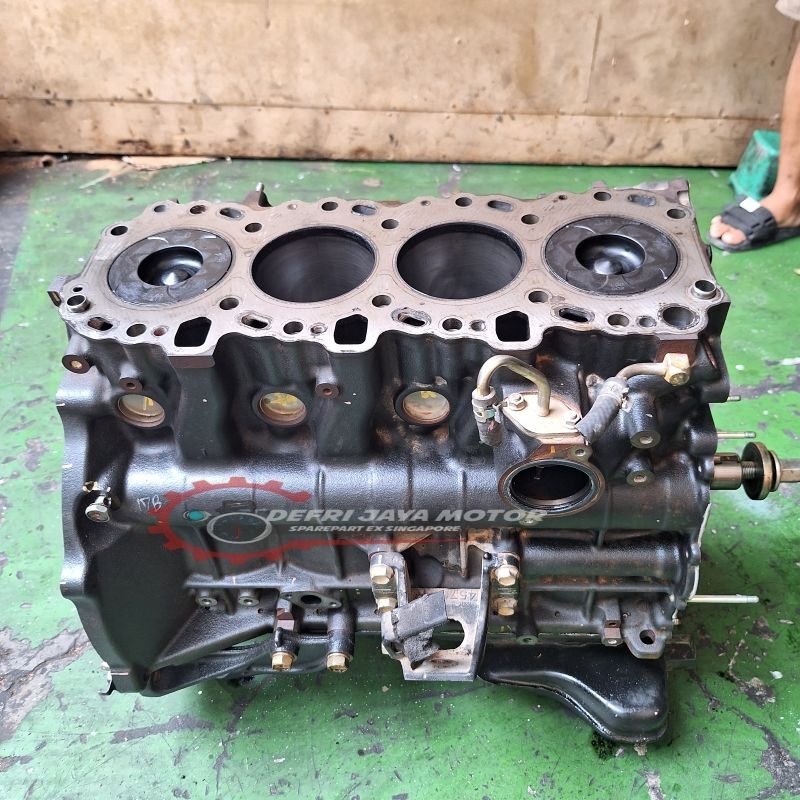 Jual blok mesin 2KD fortuner VNT blok assy komplit isi fortuner VNT 2KD ...