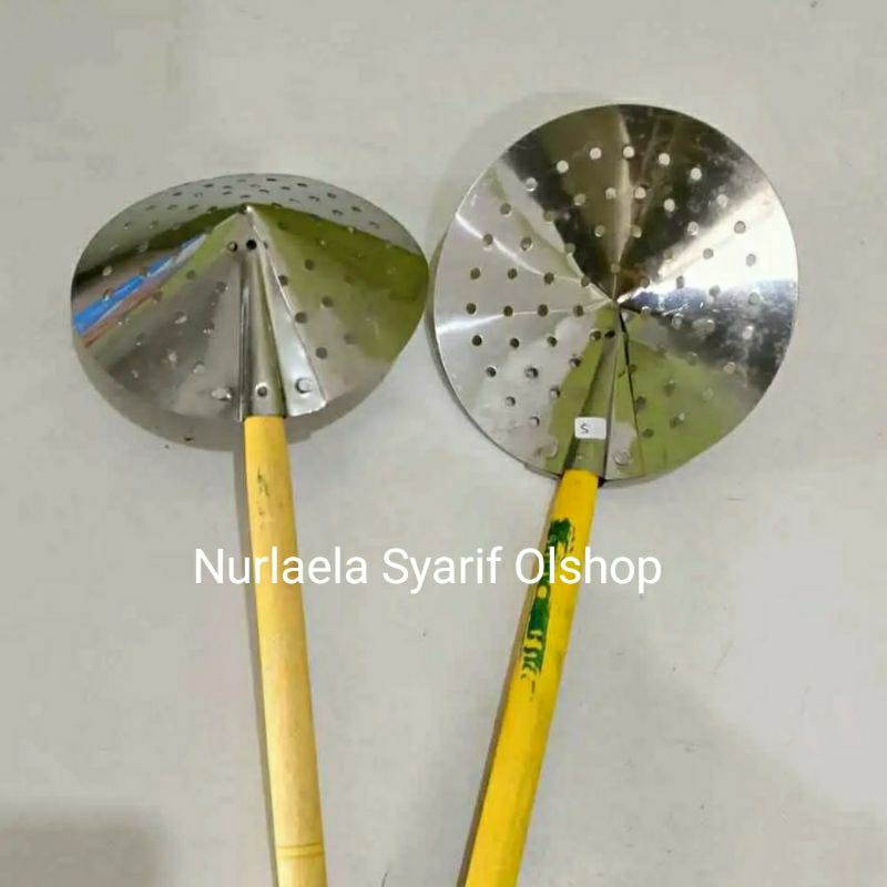 Jual Serok Saringan Gagang Kayu Serok Jawa Serbaguna | Shopee Indonesia