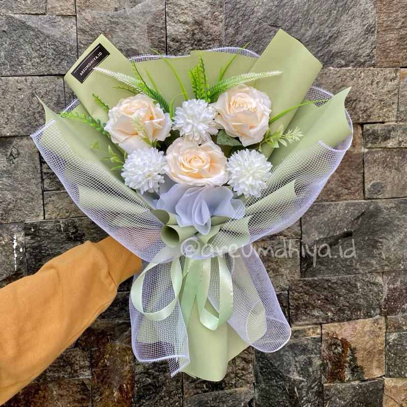 Jual BUKET BUNGA ARTIFICIAL | BUKET SEMPRO WISUDA ULANG TAHUN | MATCHA ...