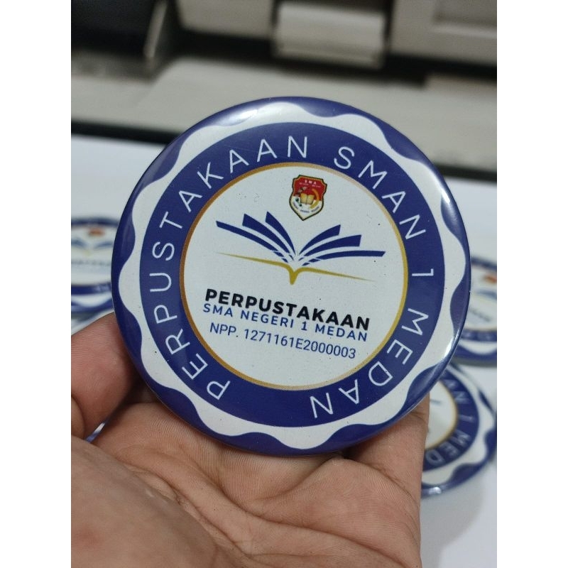 Jual Souvenir Cetak Pin Peniti Custom Sovenir Bros Bulat Custom ...