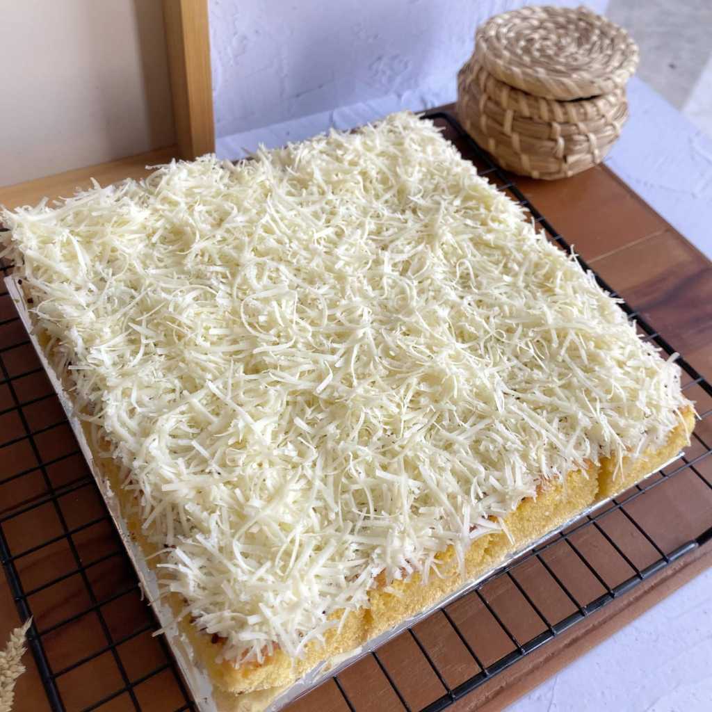 Jual Premium Bolu Jadul / Sponge Cake - FULL CHEESE (20 x 20 cm ...