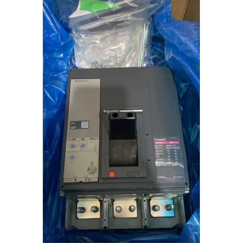 Jual SCHNEIDER MCCB 70KA NS800H 3P 800A 33467 ORIGINAL | Shopee Indonesia