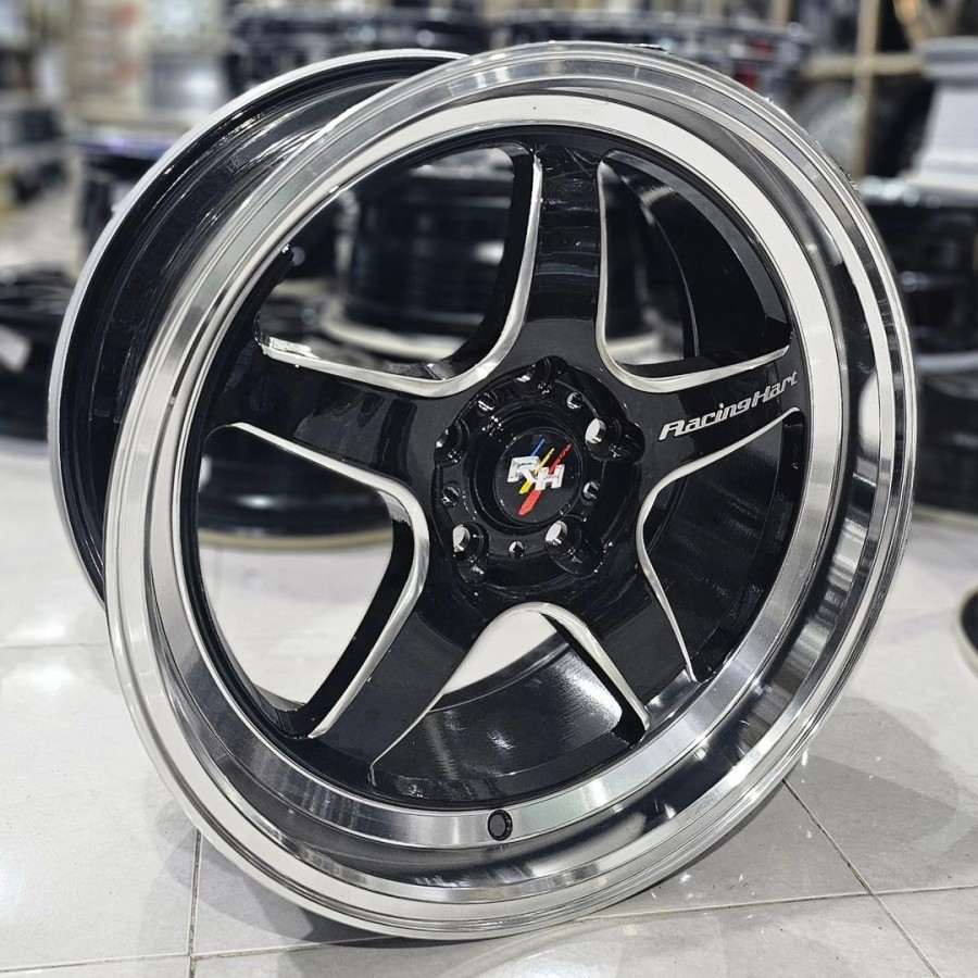 Jual velg mobil 18 RACING HART SAMLONG R18 Innova Juke hrv crv civic terios | Shopee Indonesia