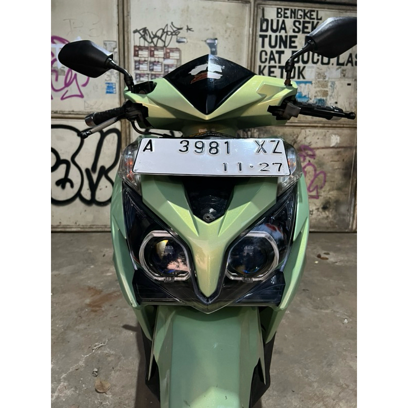 Jual lampu utama vario 125 old biled blue lens dengan sepek full joss ...