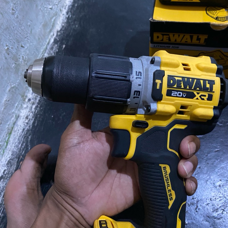 Jual Hammer drill DeWalt dcd805 unyt only | Shopee Indonesia