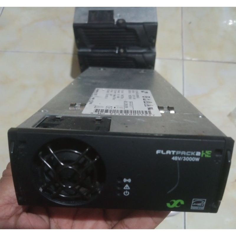 Jual PSU switching53,5 volt 56,1a merk FLATPACK2HE40/3000W | Shopee ...