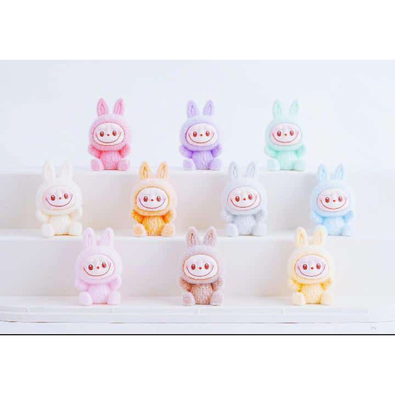 Jual LABUBU have a seat small character tanpa lubang warna random ...