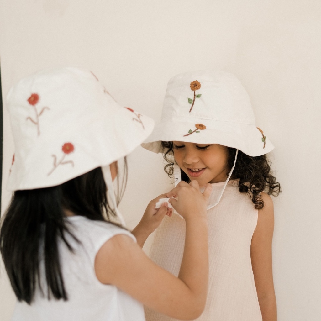 Jual GILI BUCKET HAT/ TOPI ANAK BORDIR BUNGA/ TOPI TALI ANAK PEREMPUAN ...