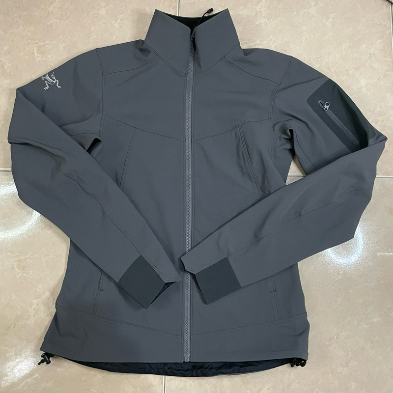 Jual Arcteryx Epsilon LT jacket womens cowok bisa pakai waterproof ...