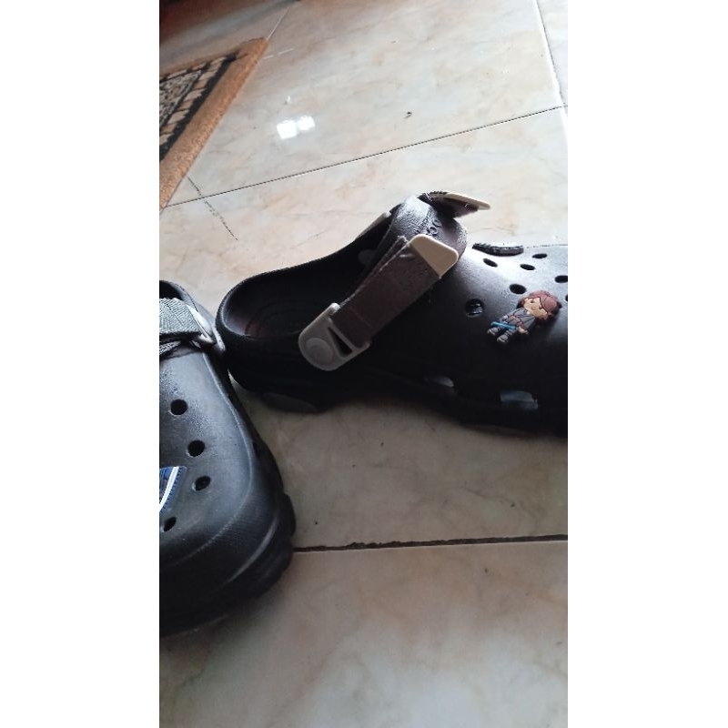 Jual Crocs | Shopee Indonesia