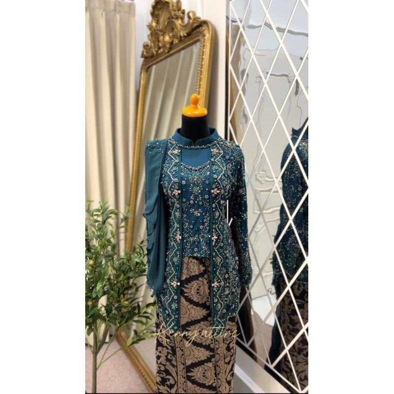 Jual Sewa kebaya emerald | Shopee Indonesia
