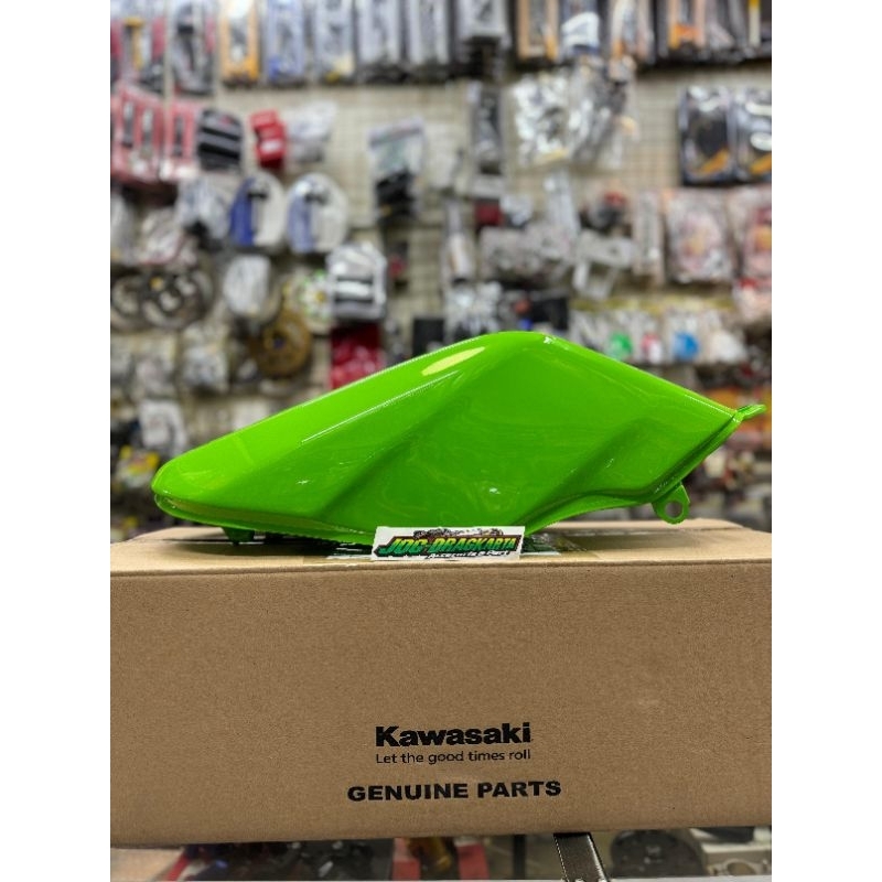 Jual TANGKI BENSIN TANGKI NINJA R SS ORIGINAL KAWASAKI WARNA HIJAU MUDA ...
