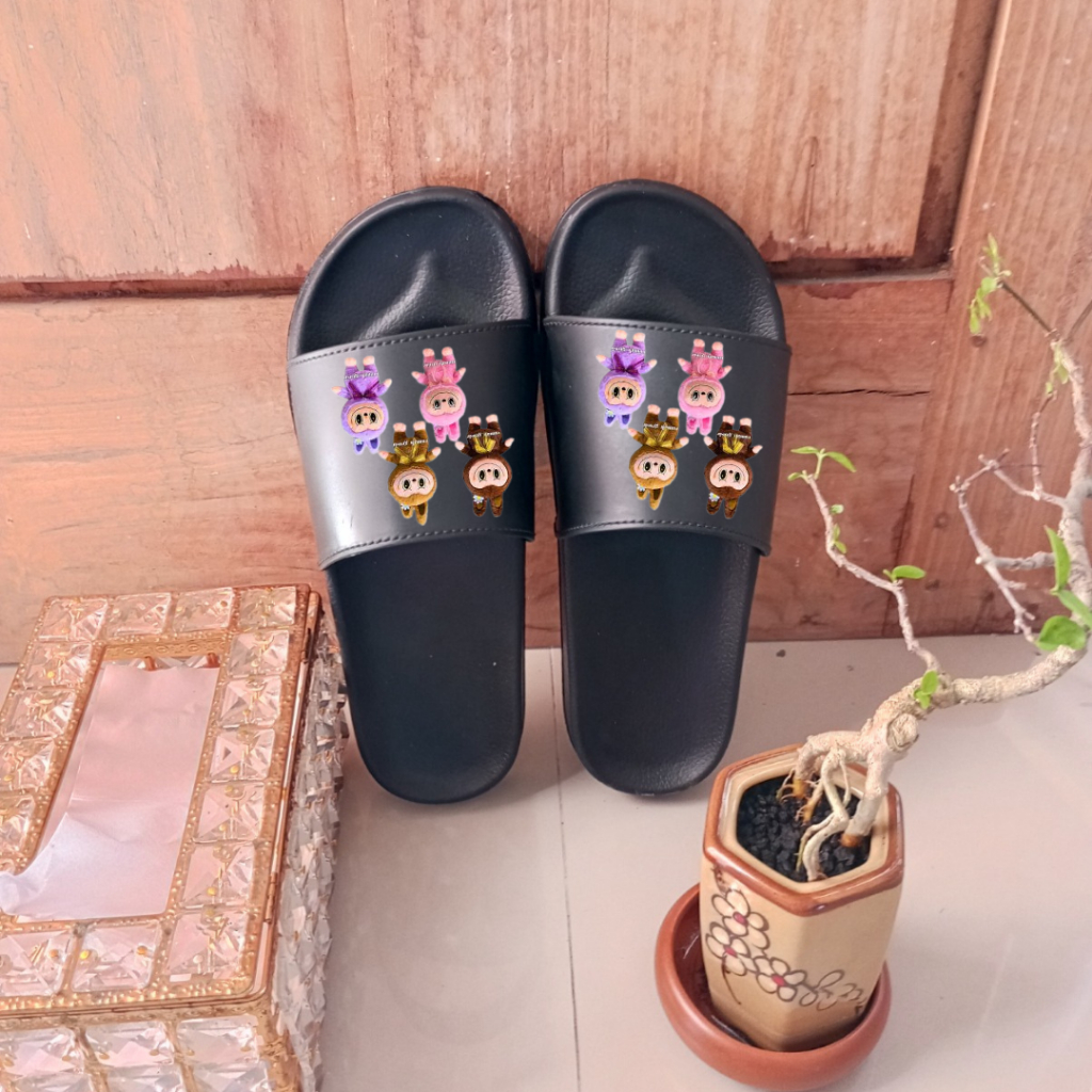 Jual Sandal Slide Labubu 3 Unisex Slop Pria Wanita Kekinian Antislip ...